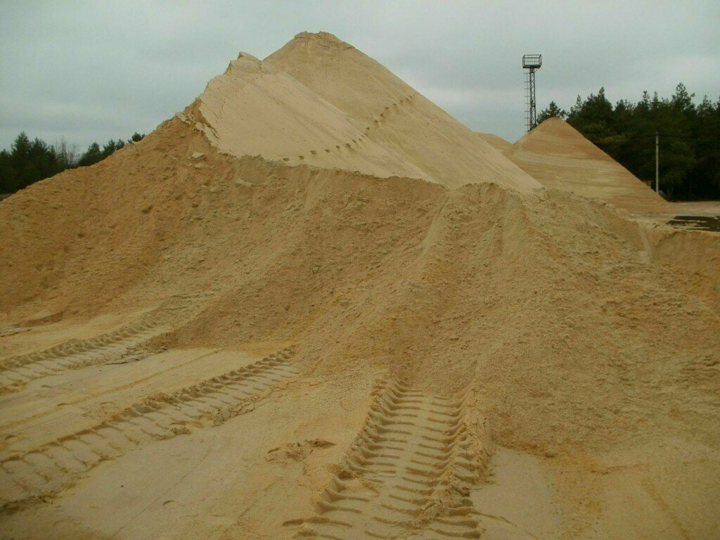 Endüstriyel mineraller Mega-Shaft of sand and rubble, Kirjaç, foto