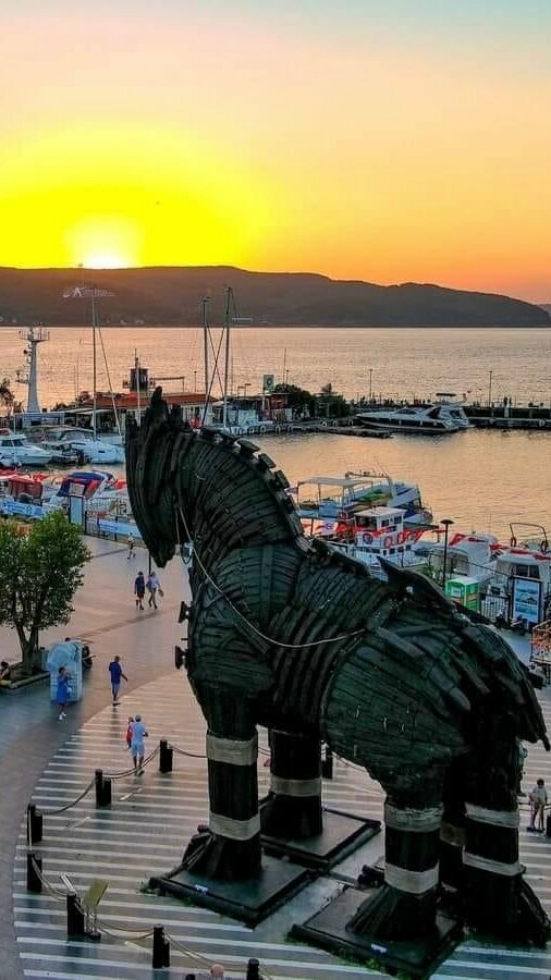 Döviz büroları Beyaz Gül Döviz, Çanakkale, foto