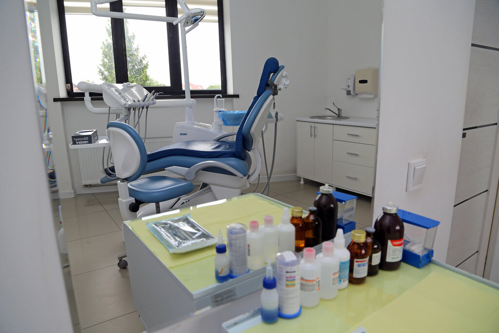 Özel ağız ve diş sağlığı klinikleri ve muayenehaneleri Julia Smile, Vladikavkaz, foto