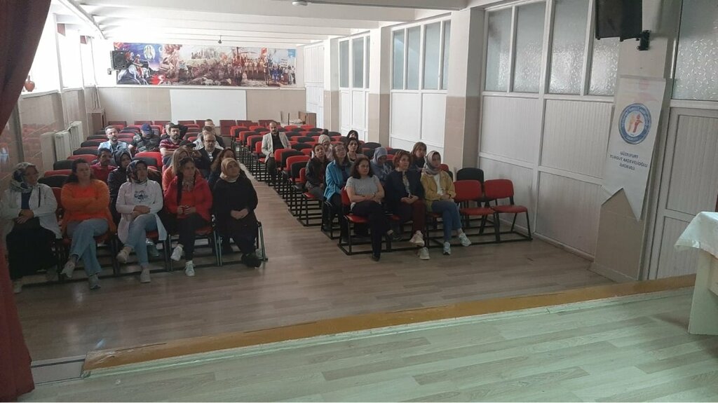 i̇lkokul Güzelyurt Turgut Akdevelioğlu İlkokulu, Nevşehir, foto