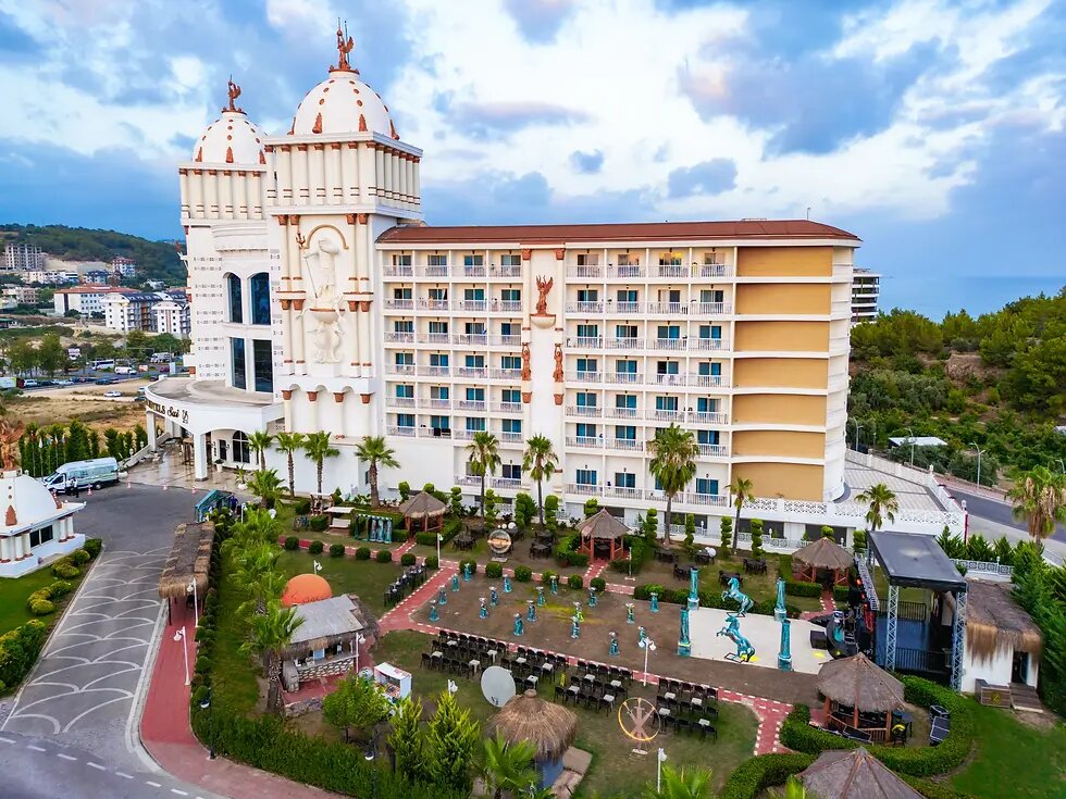 Plaj Пляж отеля Sui̇ Resort Oz, Alanya, foto