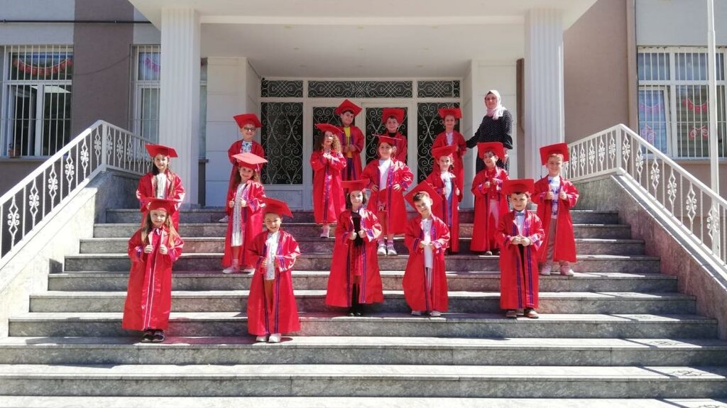 i̇lkokul Prof. İhsan Koz İlkokulu, Ortahisar, foto