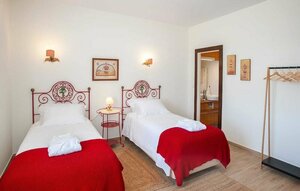 Casa do Salgueiral (Vila Real, Santa Marta de Penaguião), otel  Vila Real'dan