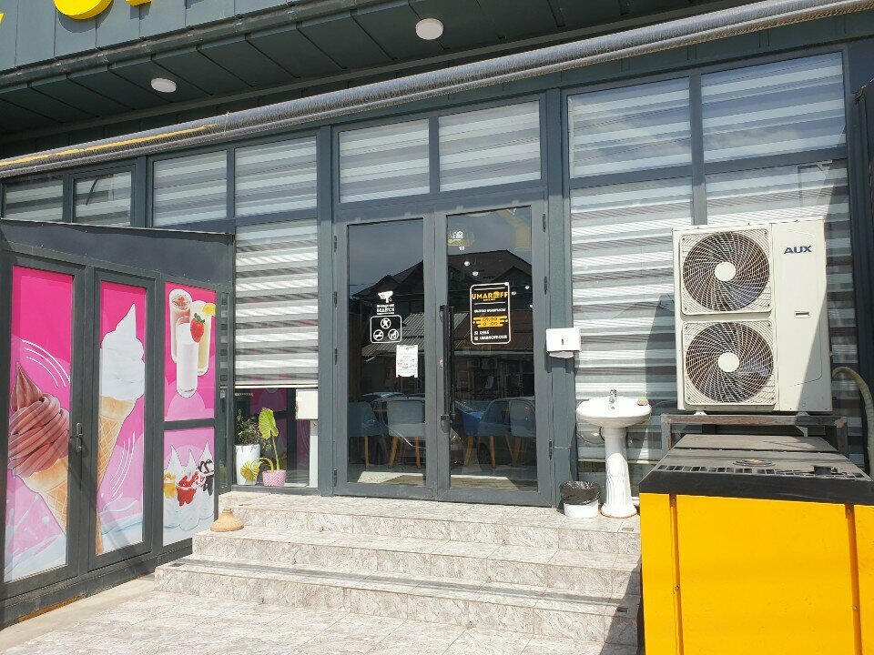 Kafe Umaroff Burger&Amp;Plov, Osh, foto