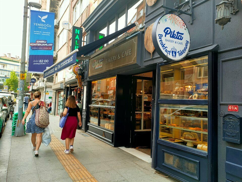 Ekmek fırını Pikta Bakery & Cafe, İstanbul, foto