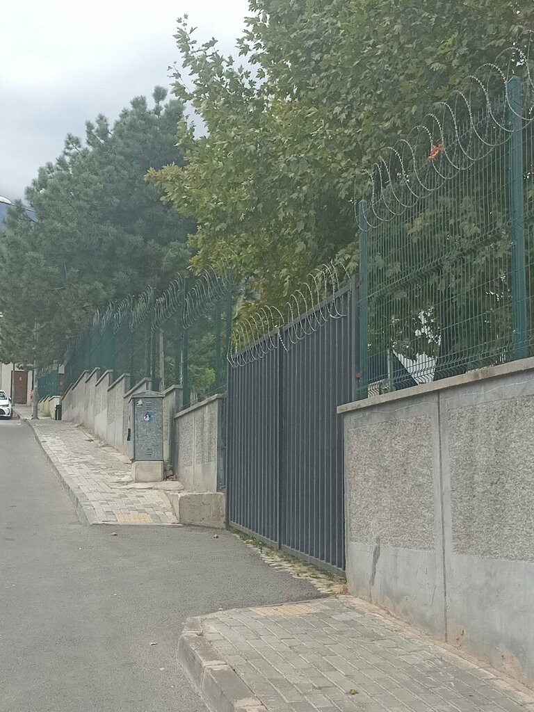 Çok amaçlı spor tesisleri Mimarsinan Spor Salonu, Bursa, foto