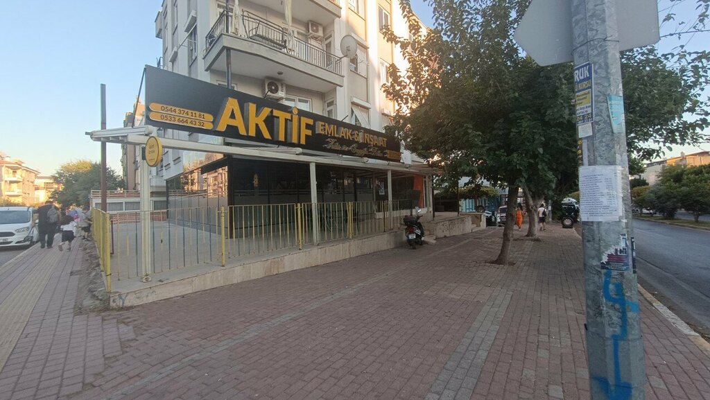 Emlak ofisi Aktif Emlak, Antalya, foto