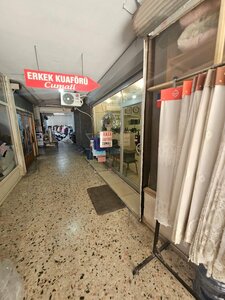 Erkek Kuaförü Cumali (Tepebağ Mah., Avukat Turhan Arın Sok., No:4/B, Seyhan, Adana), berberler  Adana'dan