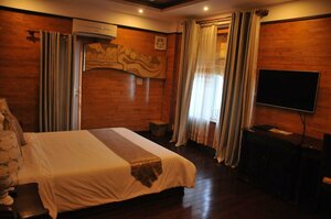 Hoang Yen 1 Hotel (Binh Dinh Province), otel