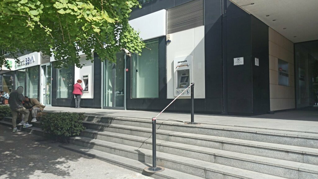 ATM'ler Garanti BBVA ATM, İstanbul, foto