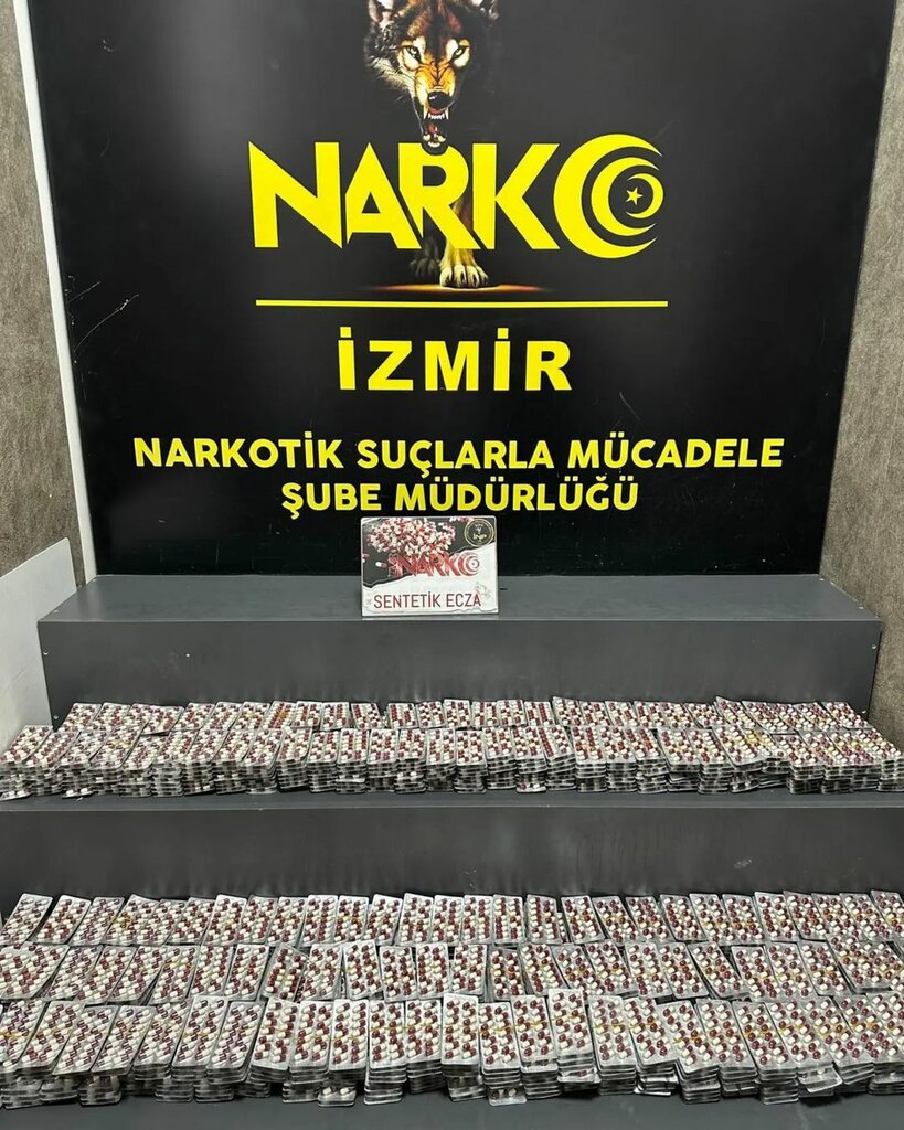 Polis merkezleri Menderes İlçe Emniyet Müdürlüğü, İzmir, foto