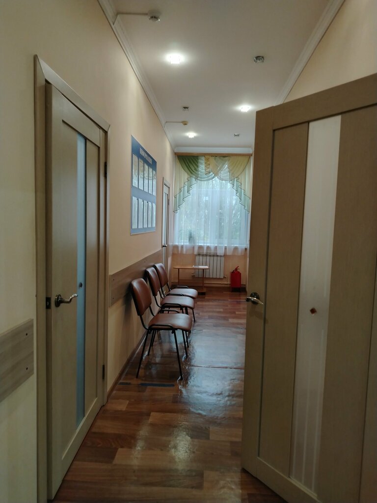 Özel ağız ve diş sağlığı klinikleri ve muayenehaneleri Dental clinics, Oboyan, foto