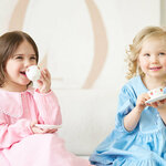 Mandarin club (Timurovskaya Street No:26к1), sanat okulları  Saint‑Petersburg'dan