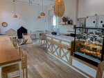 Мама на Bali (Aviakonstruktorov Avenue No:63), kahve dükkanları  Saint‑Petersburg'dan