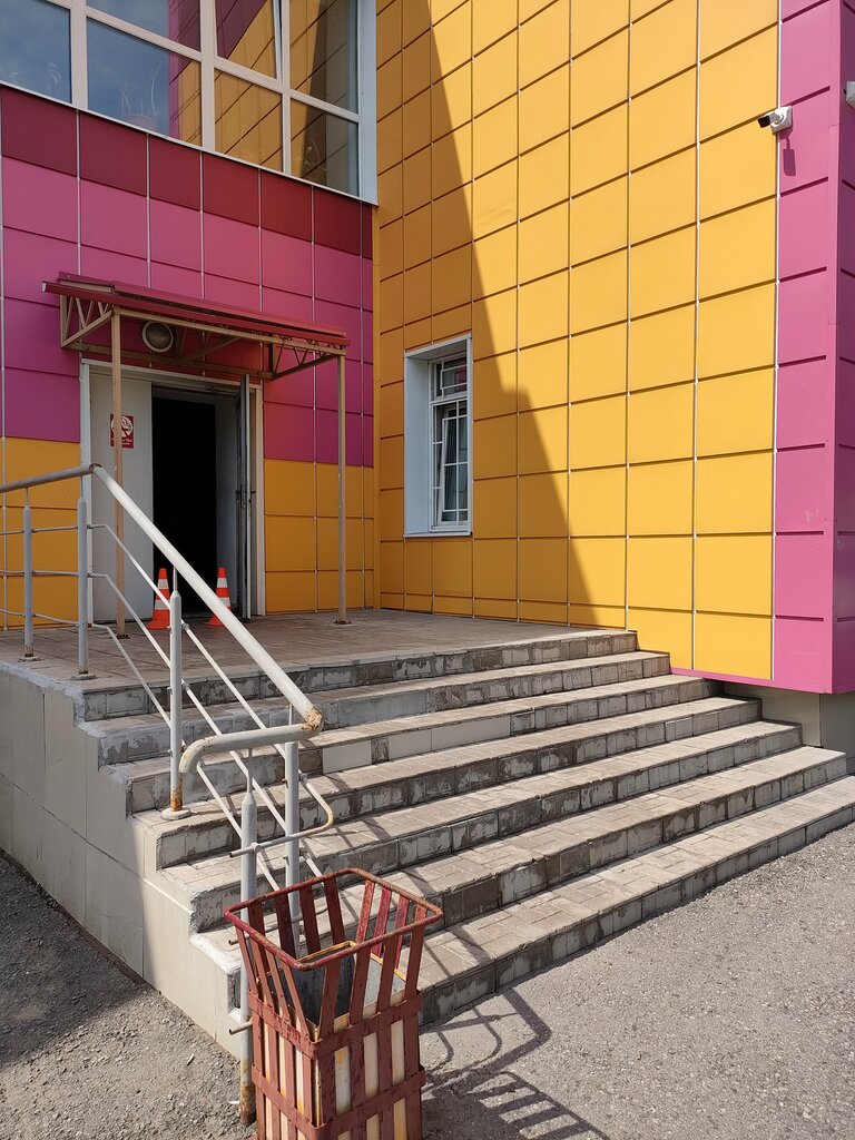 Parsel otomatı Yandex Market, Omsk, foto