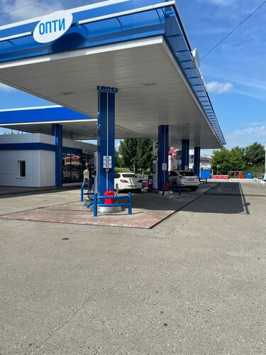 Benzin istasyonu Opti, Novokuznetsk, foto