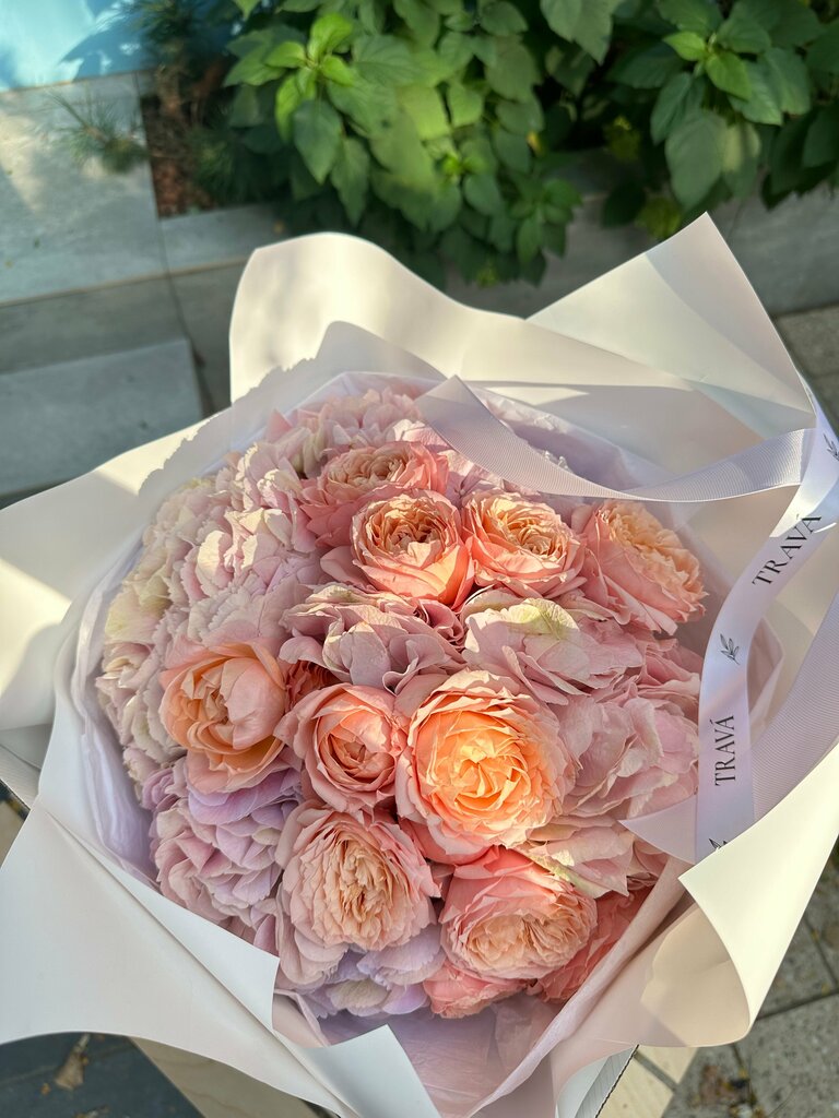 Çiçek teslimatı Trava, Makhachkala, foto