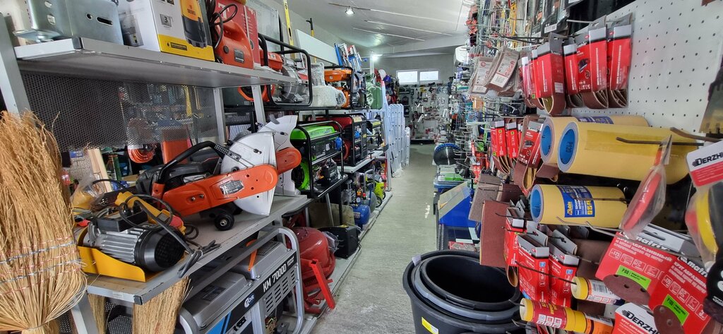 Elektrik ve benzinle çalışan aletler Diapazon82.ru, Simferopol (Akmescit), foto