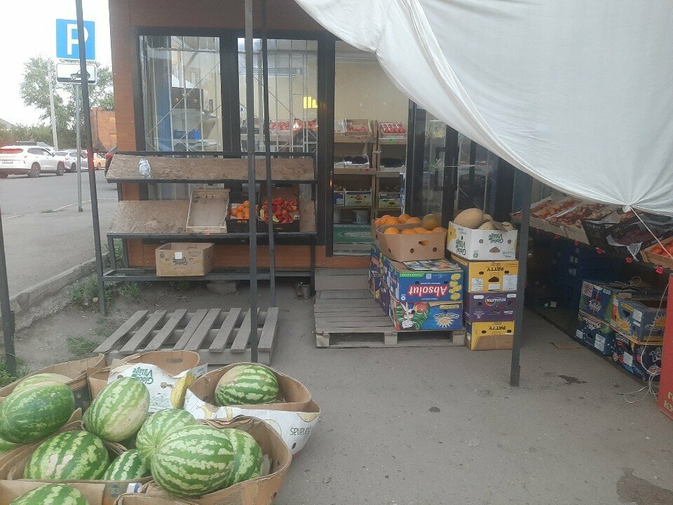 Manavlar Vegetable and Fruit Sales Kiosk, Astana, foto