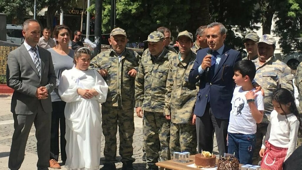 Belediyeler, devlet daireleri Erdek İlçe Sağlık Müdürlüğü, Erdek, foto