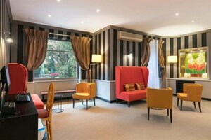 Best Western Plus Hôtel Brice Garden Nice (Rue Maréchal Joffre No:44, Nice), otel  Nice'den