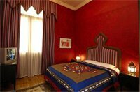 Talisman (Talaat Harb Street No:39, Cairo), otel  Kahire'den