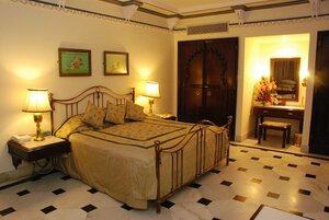 Shiv Niwas Palace by Hrh Group of Hotels (State of Rajasthan, City of Udaipur, Jag Mandir Island), otel  Udajpur'dan