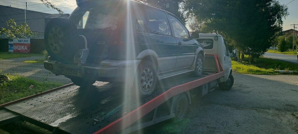 Çekici hizmeti Эвакуатор, Yalutorovsk, foto