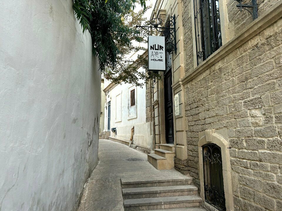 Kültür merkezleri Nur Art House, Bakü, foto