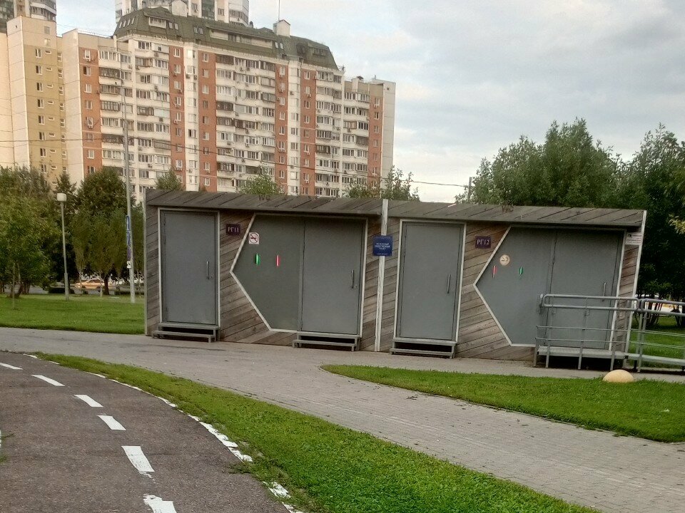 Tuvalet Бесплатный общественный туалет, Moskova, foto