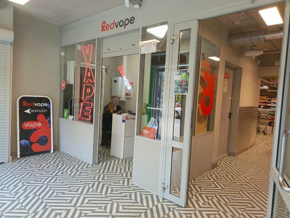 Elektronik sigara satış noktaları Red, Saint‑Petersburg, foto
