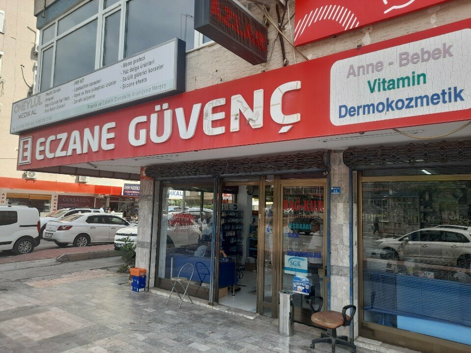 Eczaneler Güvenç Eczanesi, Antalya, foto