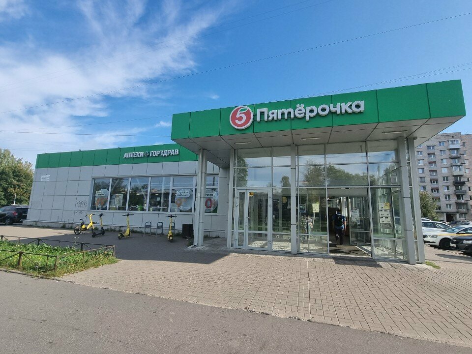 ATM'ler Т-Банк, Saint‑Petersburg, foto