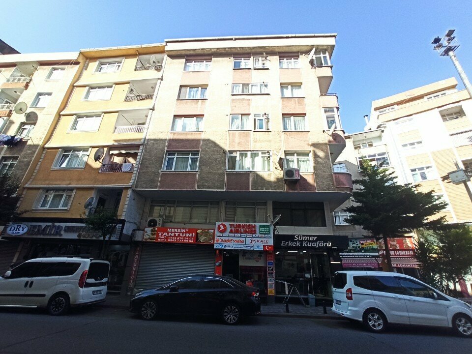 Berberler Sümer Erkek Kuaförü, İstanbul, foto