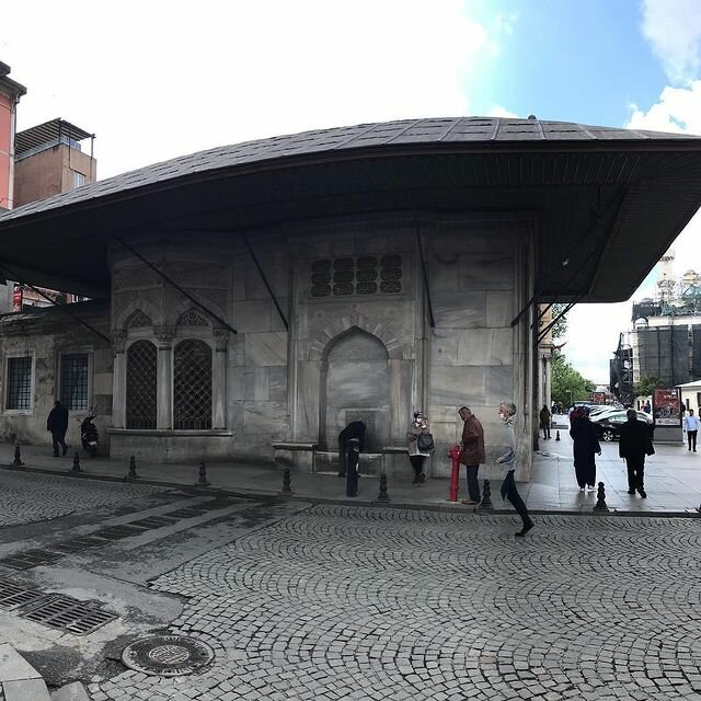 Kütüphaneler Sultanbeyli İlçe Halk Kütüphanesi, İstanbul, foto