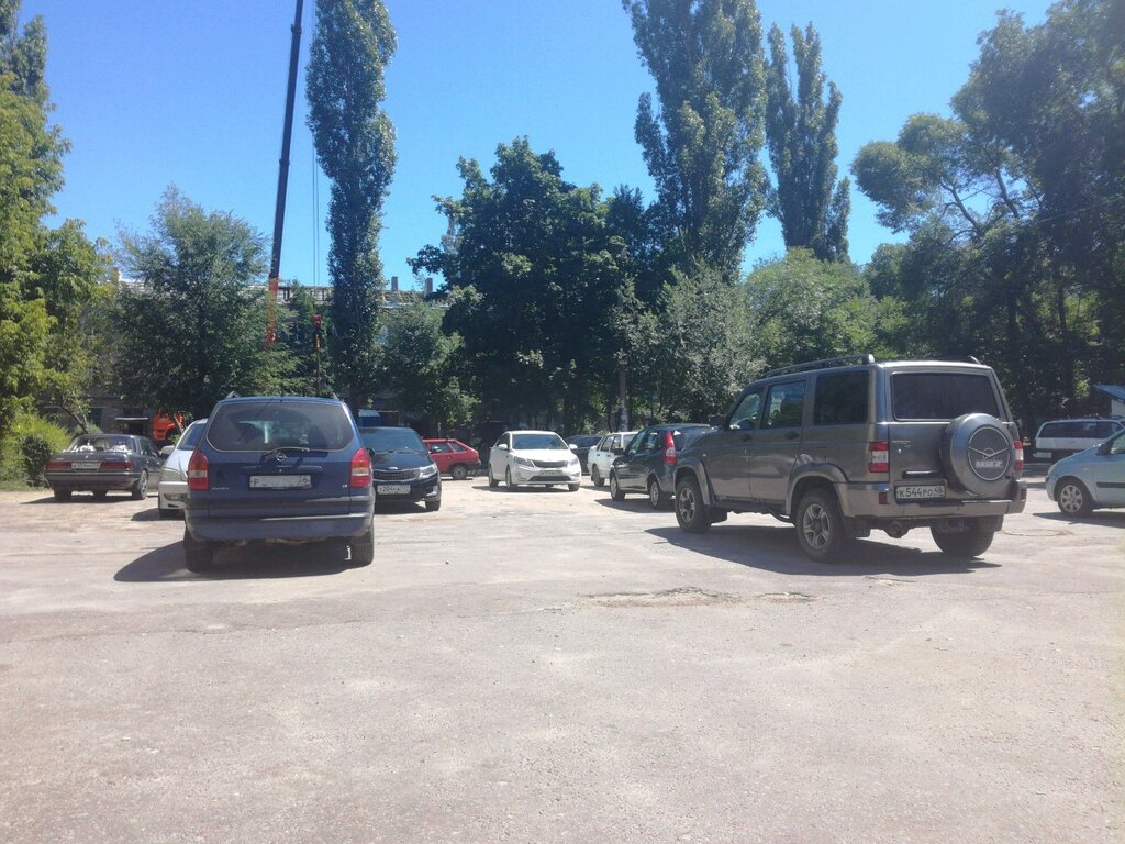 Otoparklar Parking lot, Voronej, foto