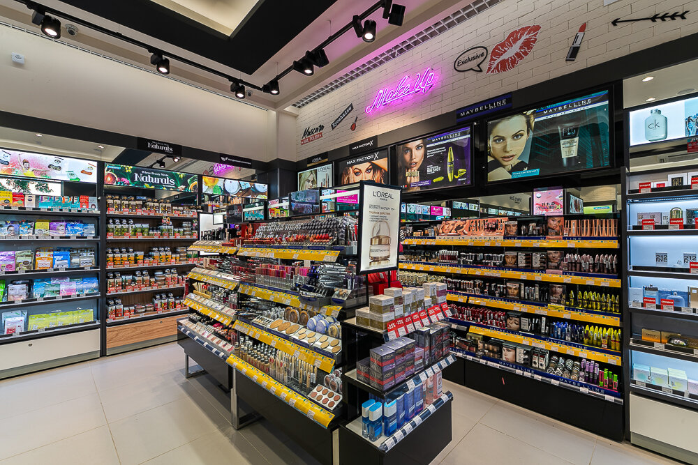 Kozmetik ve parfümeri mağazaları Watsons, Saint‑Petersburg, foto