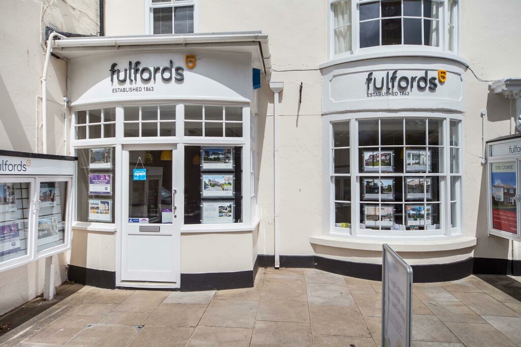 Arazi dizisi Fulfords Sales and Letting Agents Dawlish, İngiltere, foto