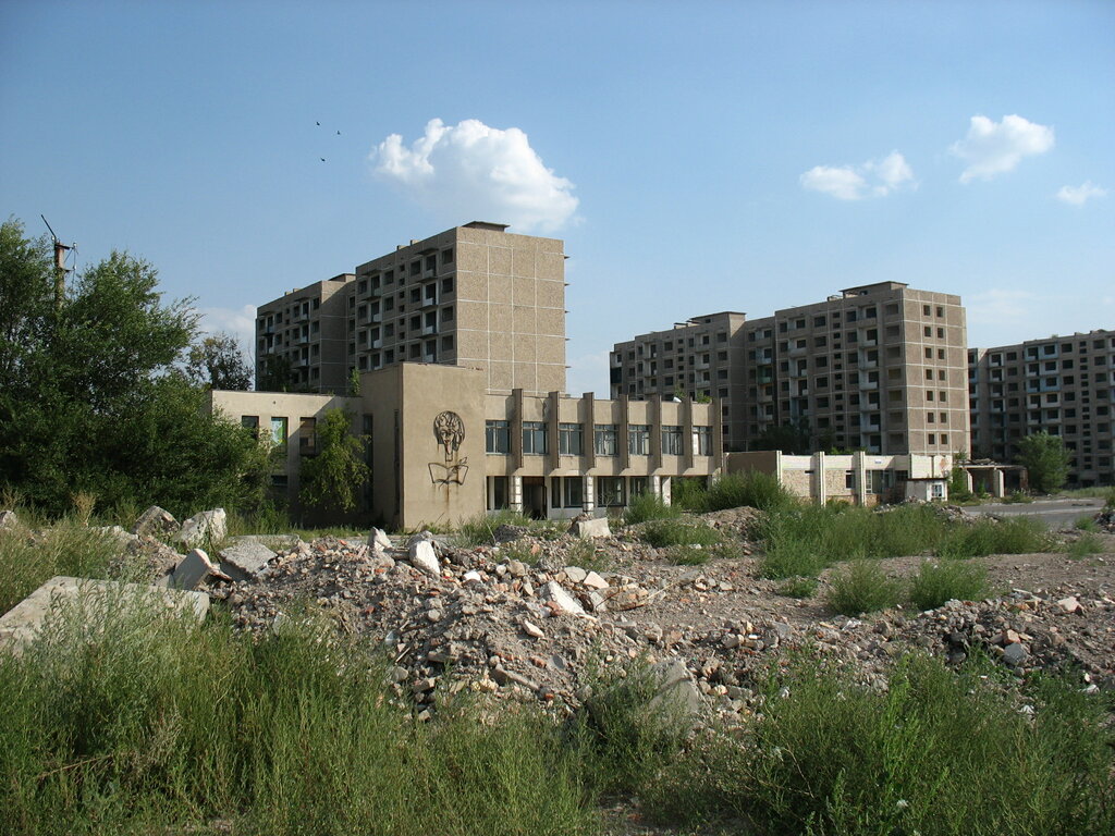 Ortaokul Kgu Srednyaya obshcheobrazovatelnaya shkola-internat № 7 akimata goroda Sarani, Soran (Saran), foto