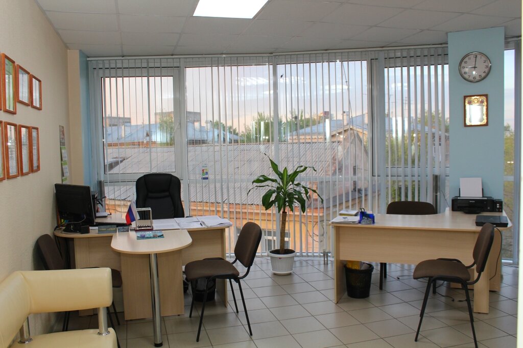 Kredi komisyoncuları Tsentr Delovykh Resheny, Barnaul, foto