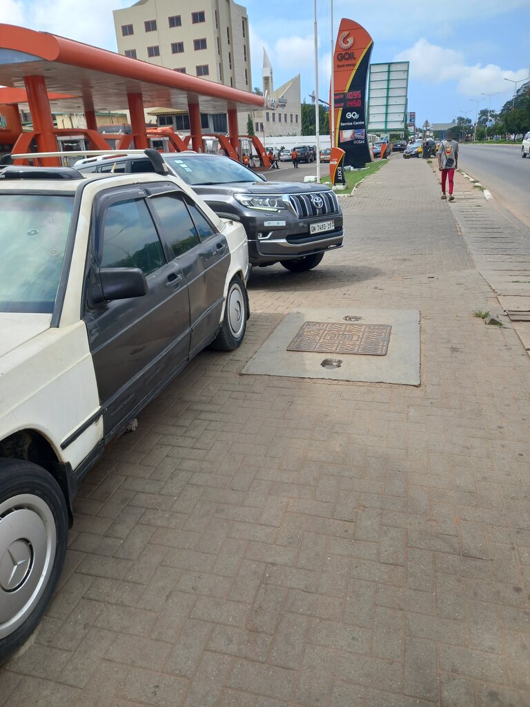 Benzin istasyonu Goil, Dünya, foto