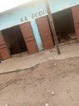 K. A Depo (Brazzaville, Commune de Madibu), yapı malzemeleri pazarı  Brazzaville'den