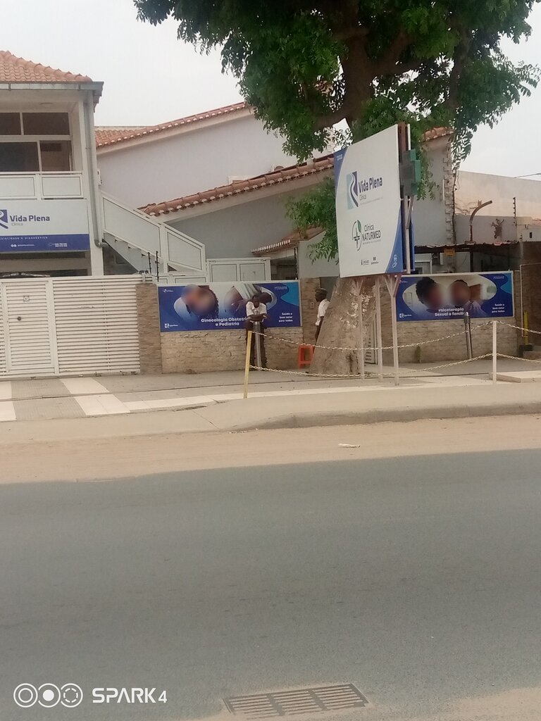 Tıp merkezleri ve klinikler Clínica Naturmed Luanda Sul, Loanda, foto