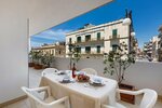 3012 Carra Apartment by Barbarhouse (Apulia, Lecce, Gallipoli, Via Cavalieri di Rodi), kısa süreli konaklama  Gallipoli'den