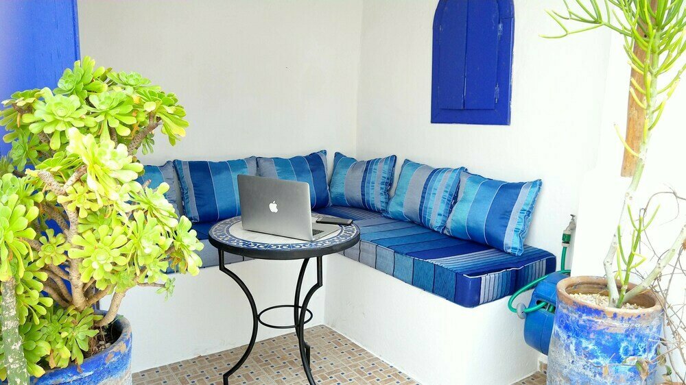 Otel The Azure House, Suvayr, foto