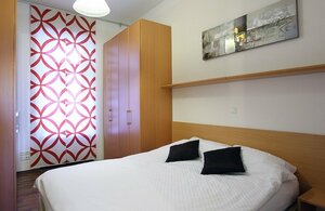 Teddy Bear Apartment (Gallusovo nabrežje No:39), otel  Ljubljana'dan