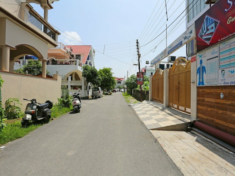 Otel Oyo 9162 Shobha Palace Guest House, Dehradun, foto