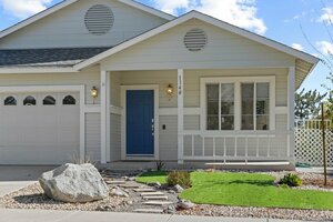 Dt Reno - Elegant Home w Private Patio BBQ Grill (Nevada, U.S. Route 395 Business), otel  Reno'dan