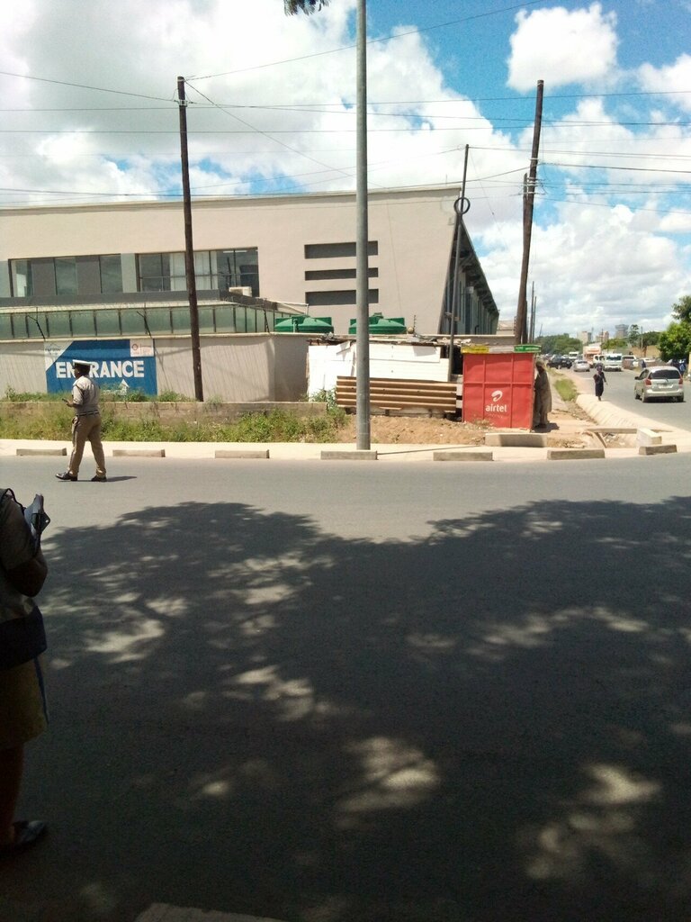 Ev eşyası mağazaları Pafriw Hardware Lumumba, Lusaka, foto