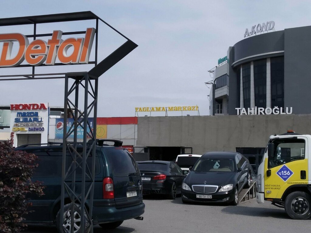 Express yağ değişim noktası Yağ Dəyişmə, Bakü, foto